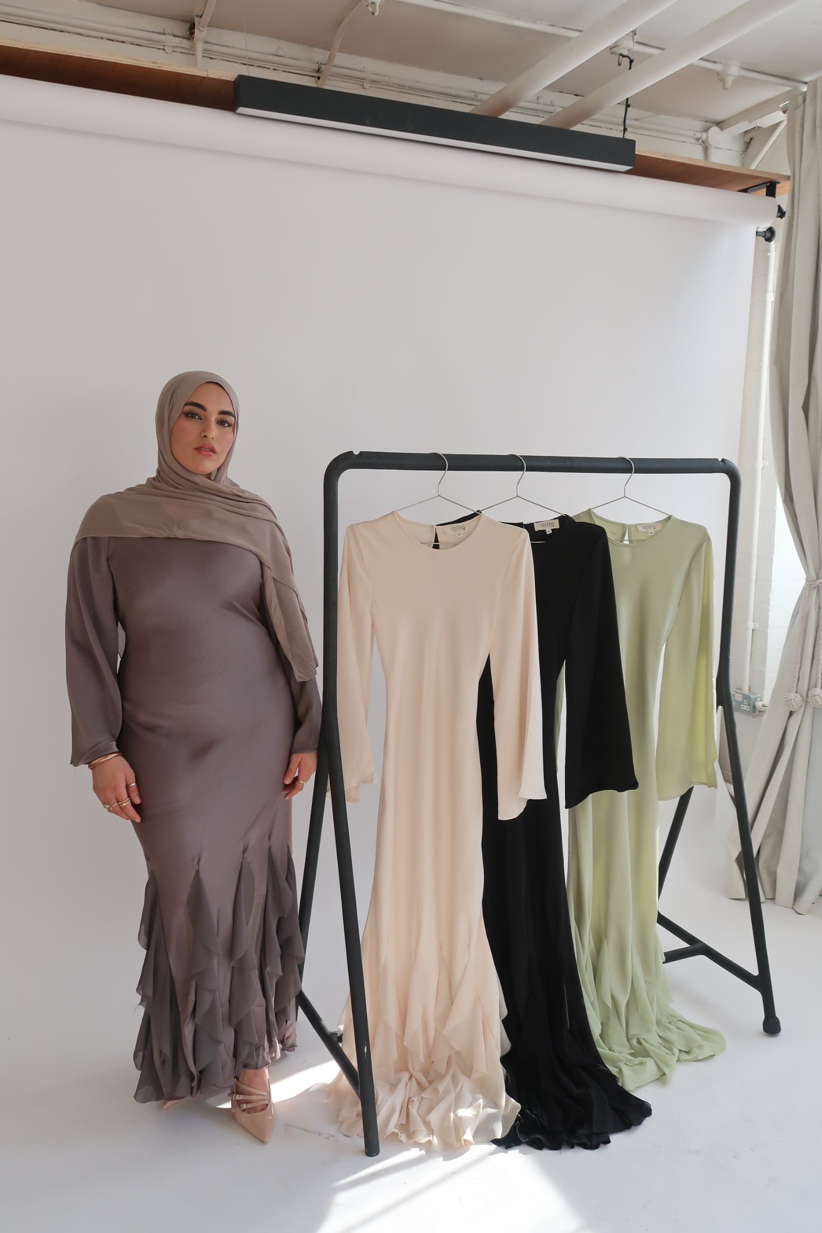 The Elara Label – Sistrsthelabel